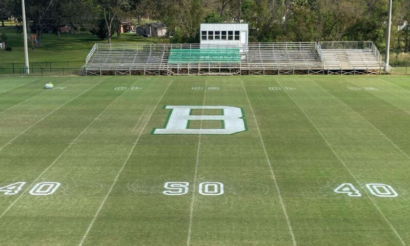 Turf Tank - Opstregningsrobot klarer alle sportsbaner