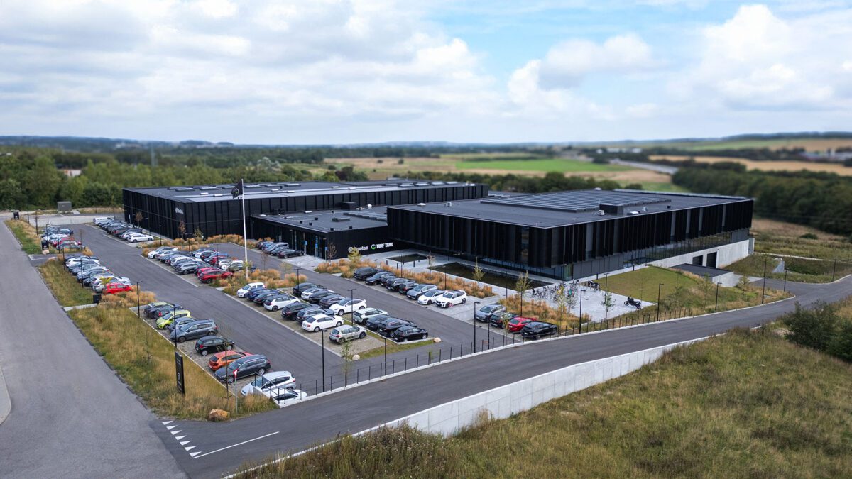 Our company - Turf Tank